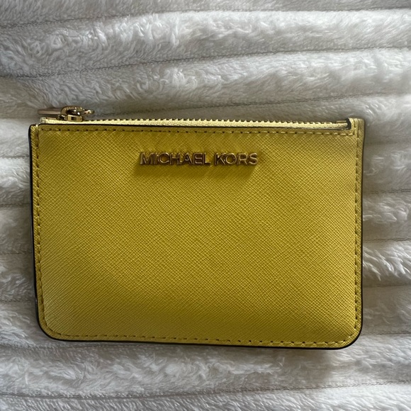 Michael Kors | Bags | Michael Kors Keychain Wallet | Poshmark
